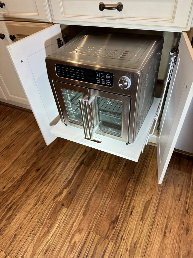 Kitchen Appliance Lift, White - Wood Technology